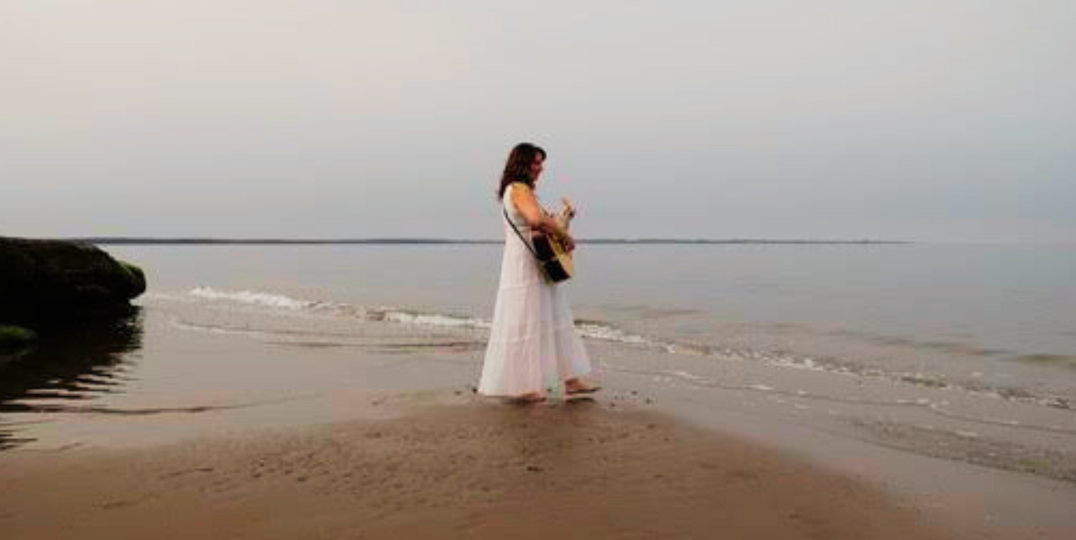 Creating The Wave For Healing Movement – Rhonda Turner